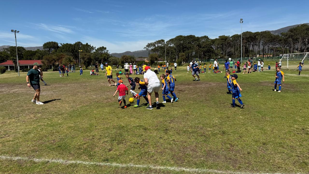Minis u7–u11 | Meadowridge Association Football Club
